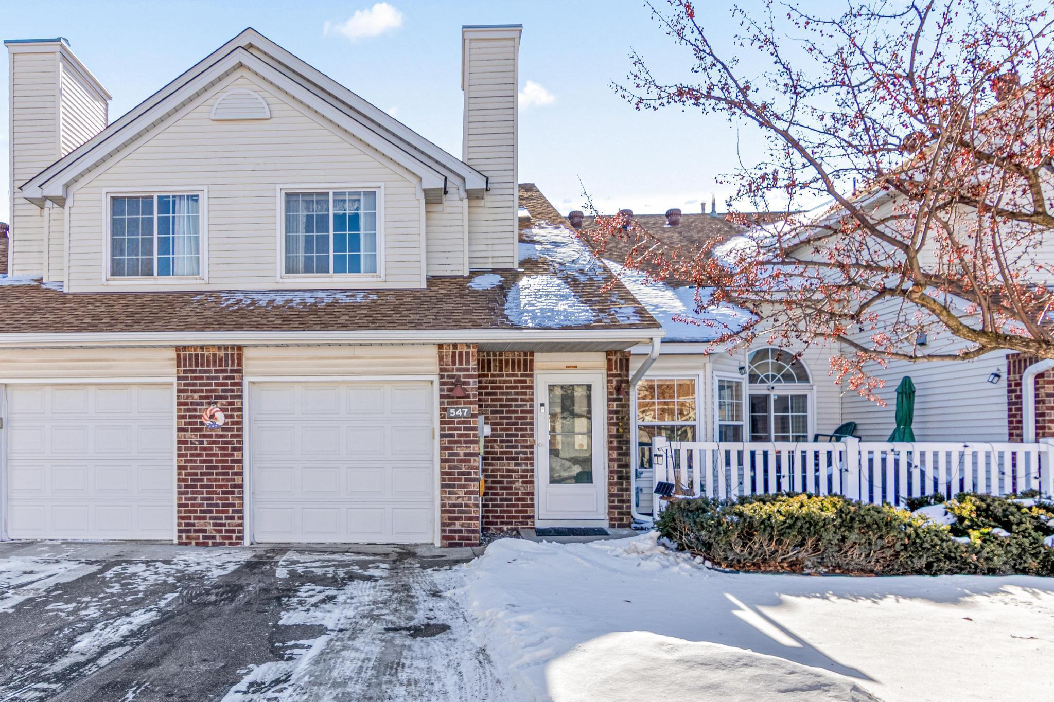 547 Old Steine Cir, New Brighton, MN 55112 - MLS 7014270 - Coldwell Banker