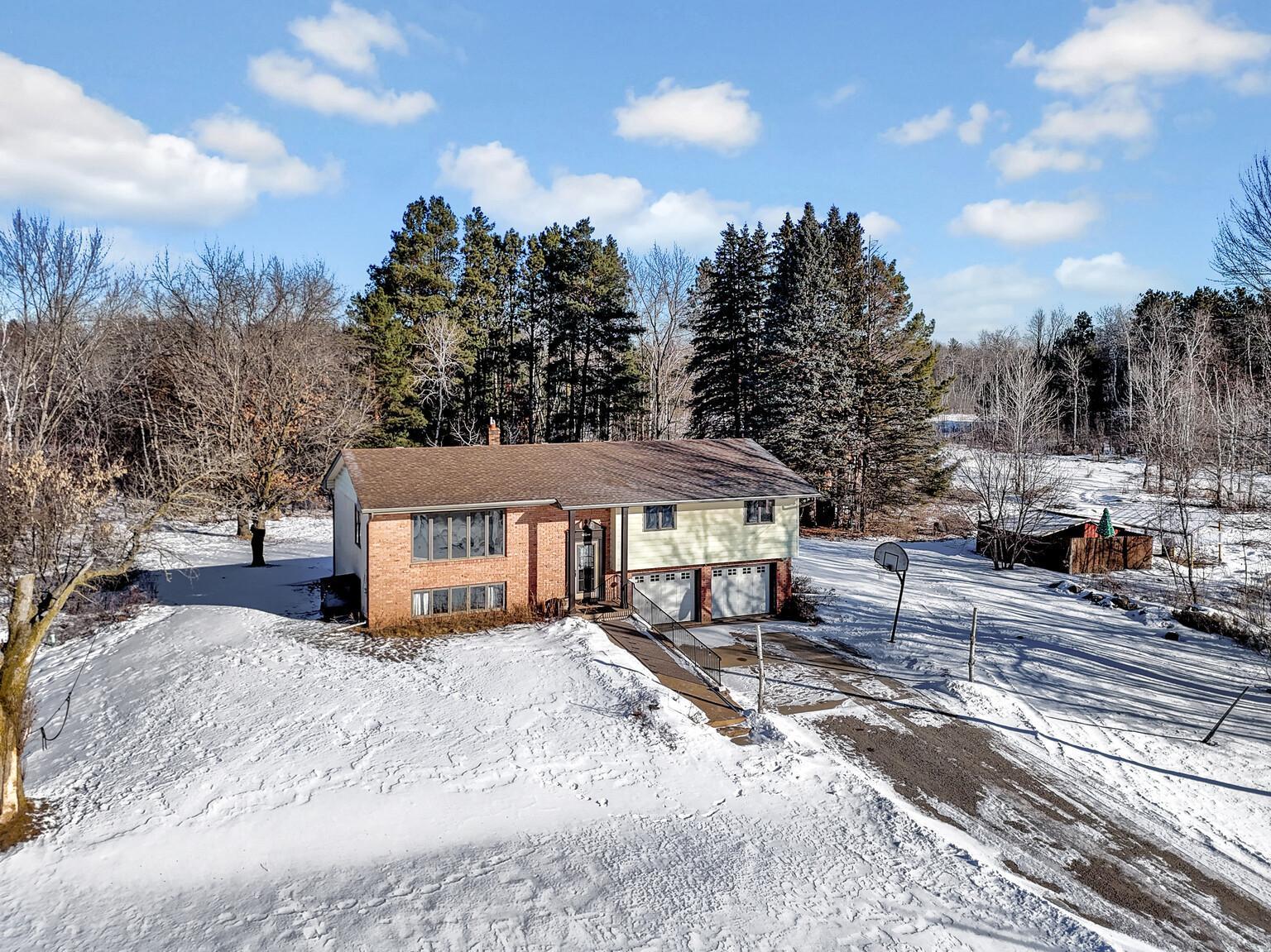 1241 Holly Dr E, Hugo, MN 55038 - MLS 7014466 - Coldwell Banker