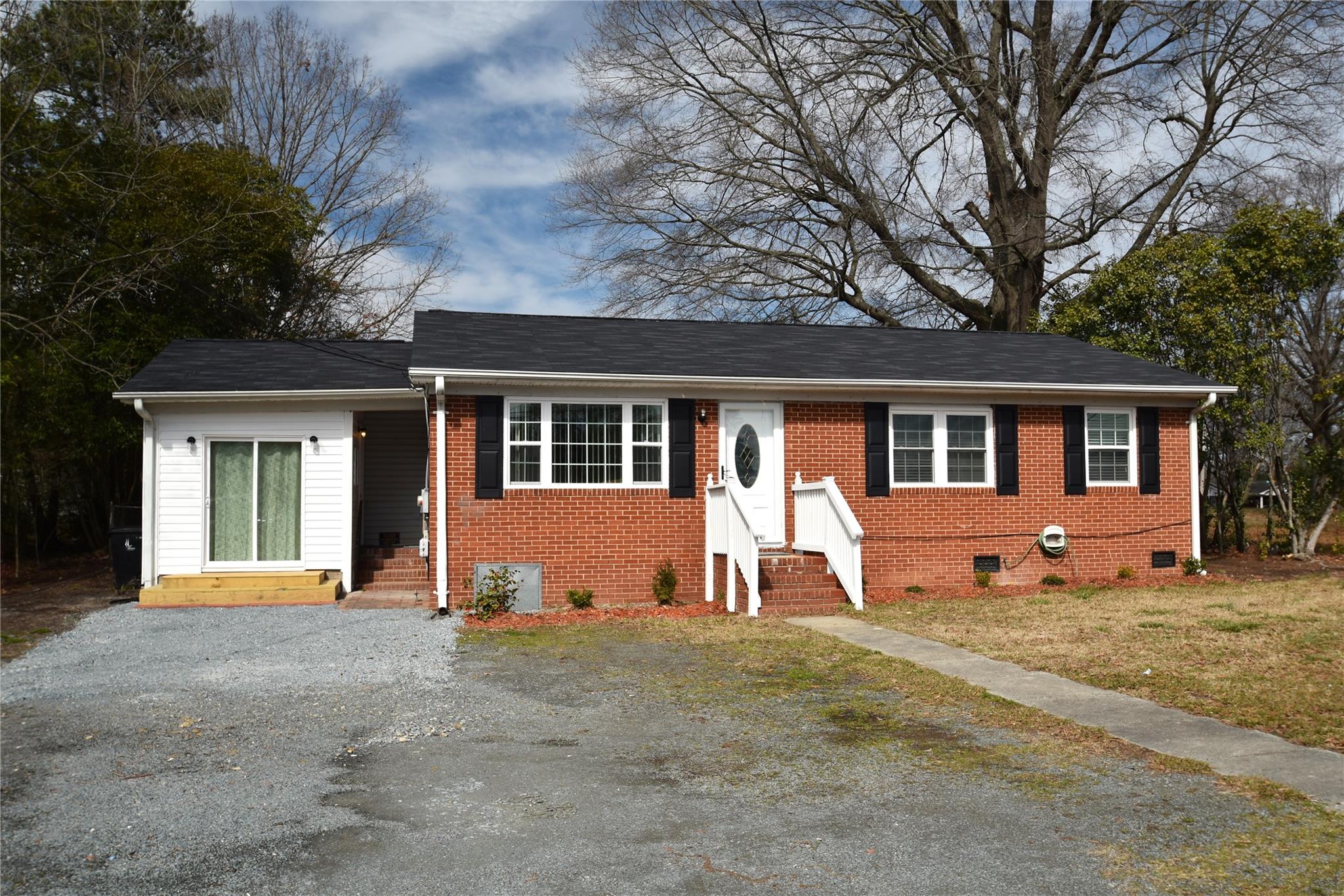 1809 Walkup Ave, Monroe, NC 28110 - MLS 4001502 - Coldwell Banker