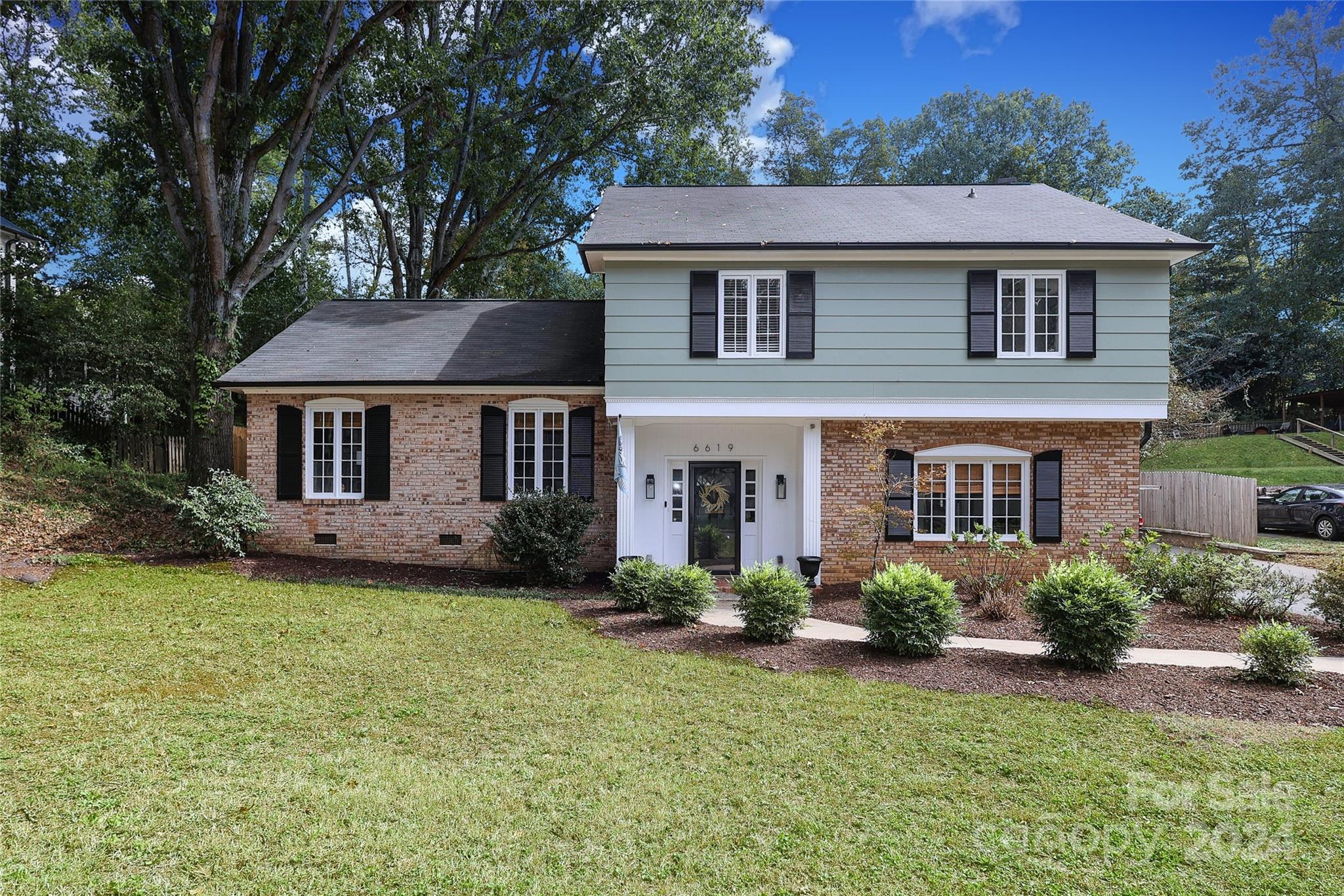 6619 Lancer Dr, Charlotte, NC 28226 - MLS 4187486 - Coldwell Banker