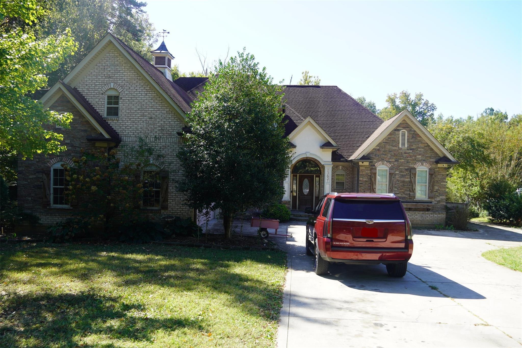 13631 William Stowe Dr, Charlotte, NC 28262 - MLS 4307791 - Coldwell Banker