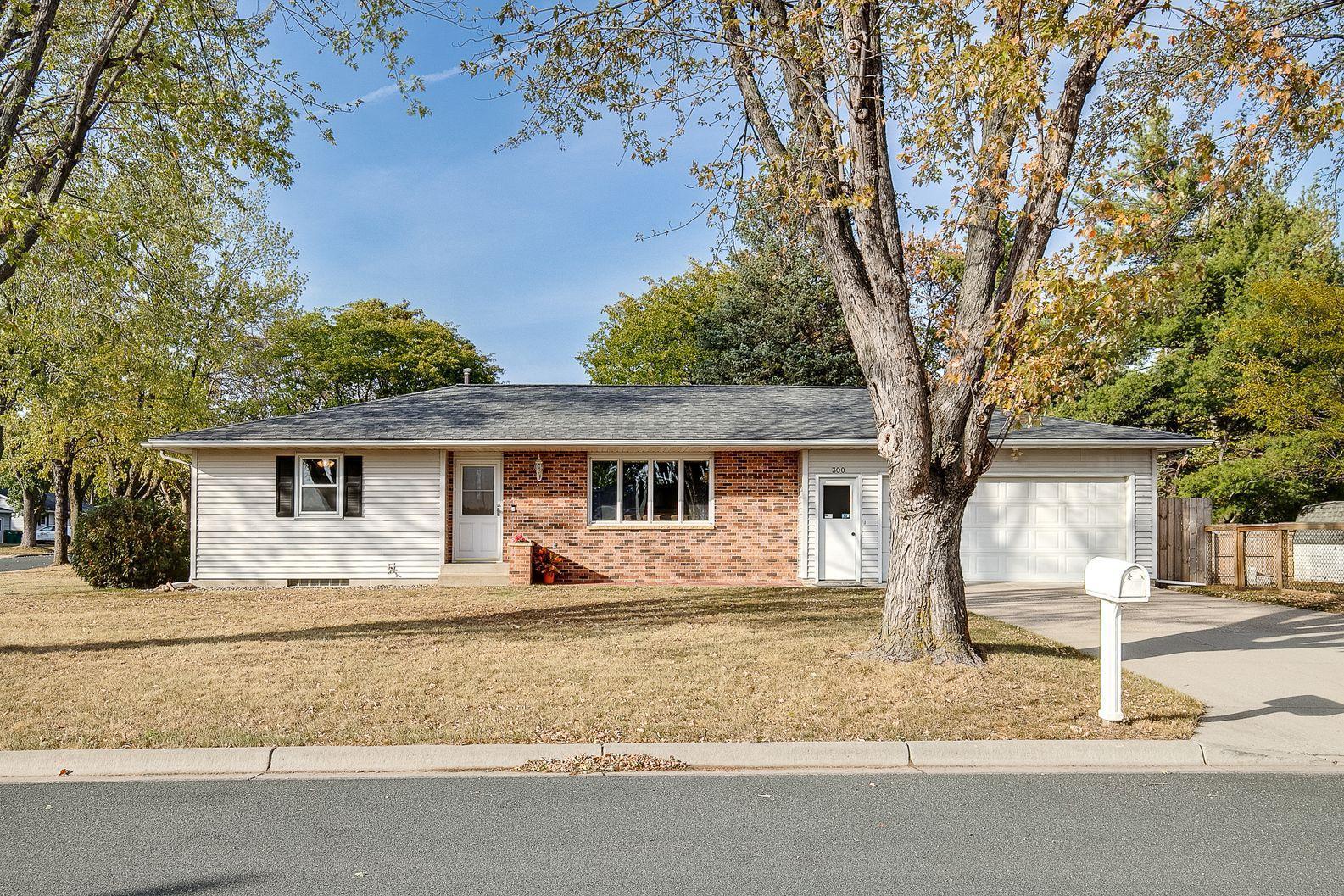 300 E Raven St, Belle Plaine, MN 56011 - MLS 6273105 - Coldwell Banker