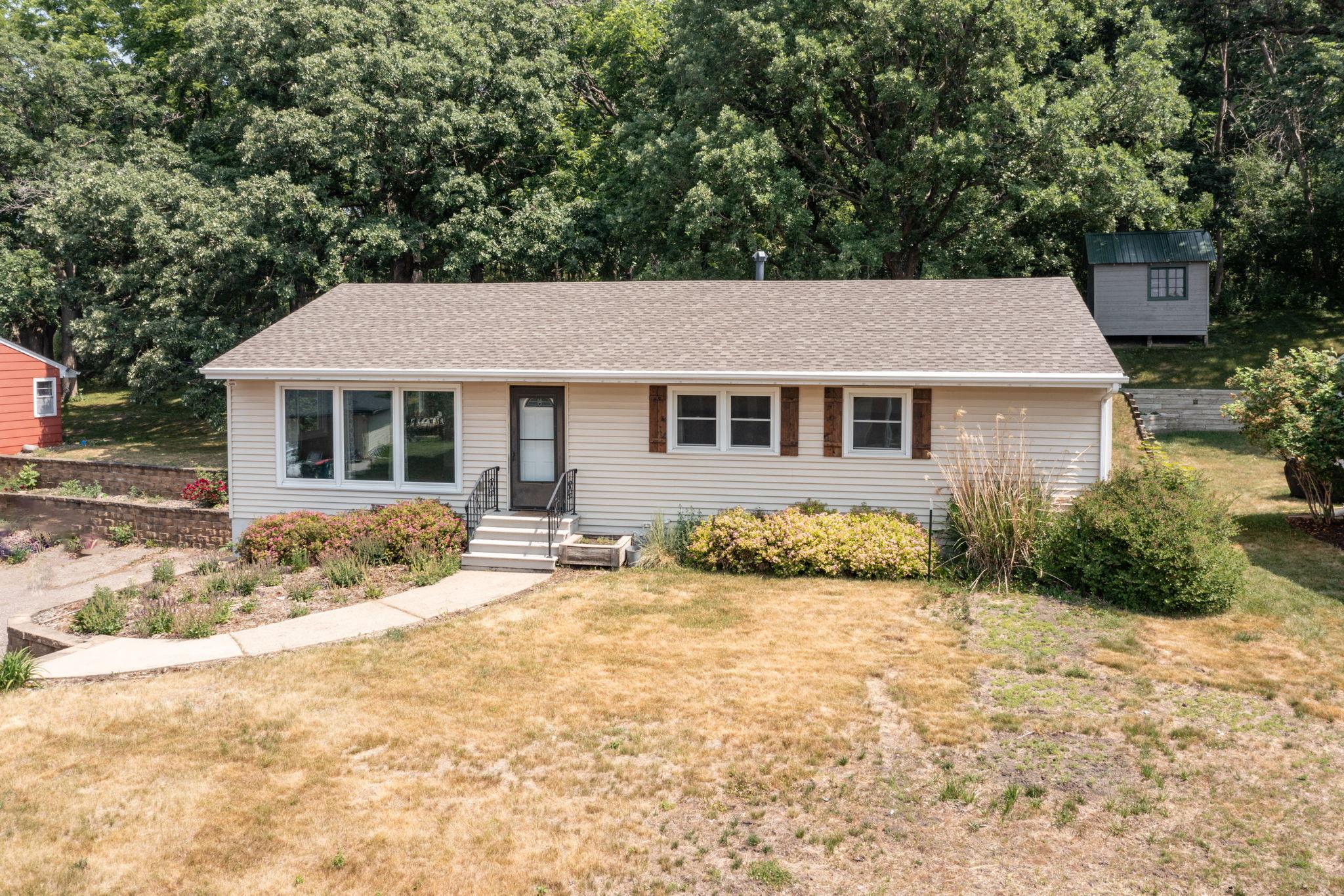667 Sunset Dr, Saint Charles, MN 55972 - MLS 6388470 - Coldwell Banker