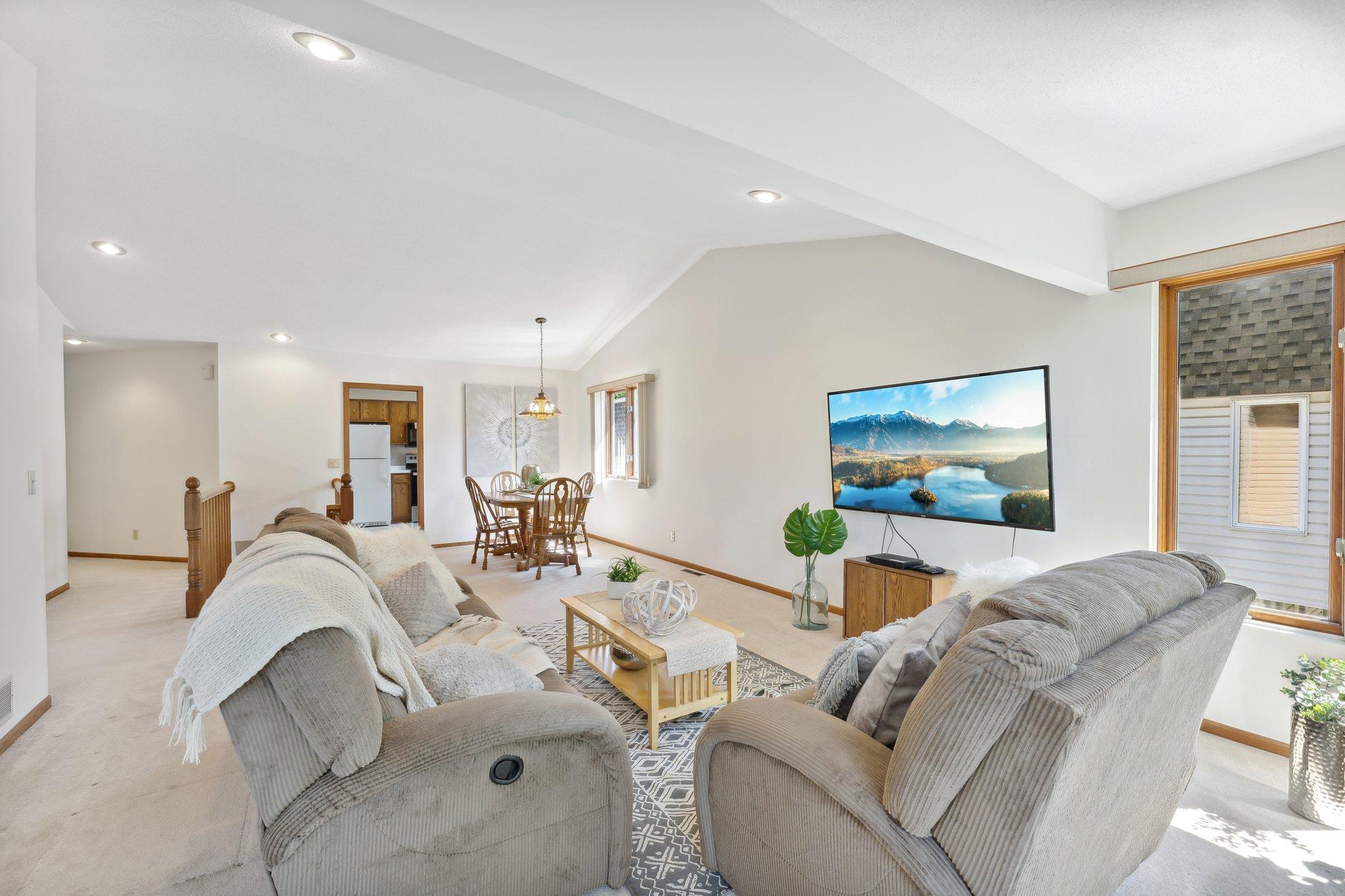 5531 Auto Club Rd, Bloomington, MN 55437 - MLS 6410165 - Coldwell Banker