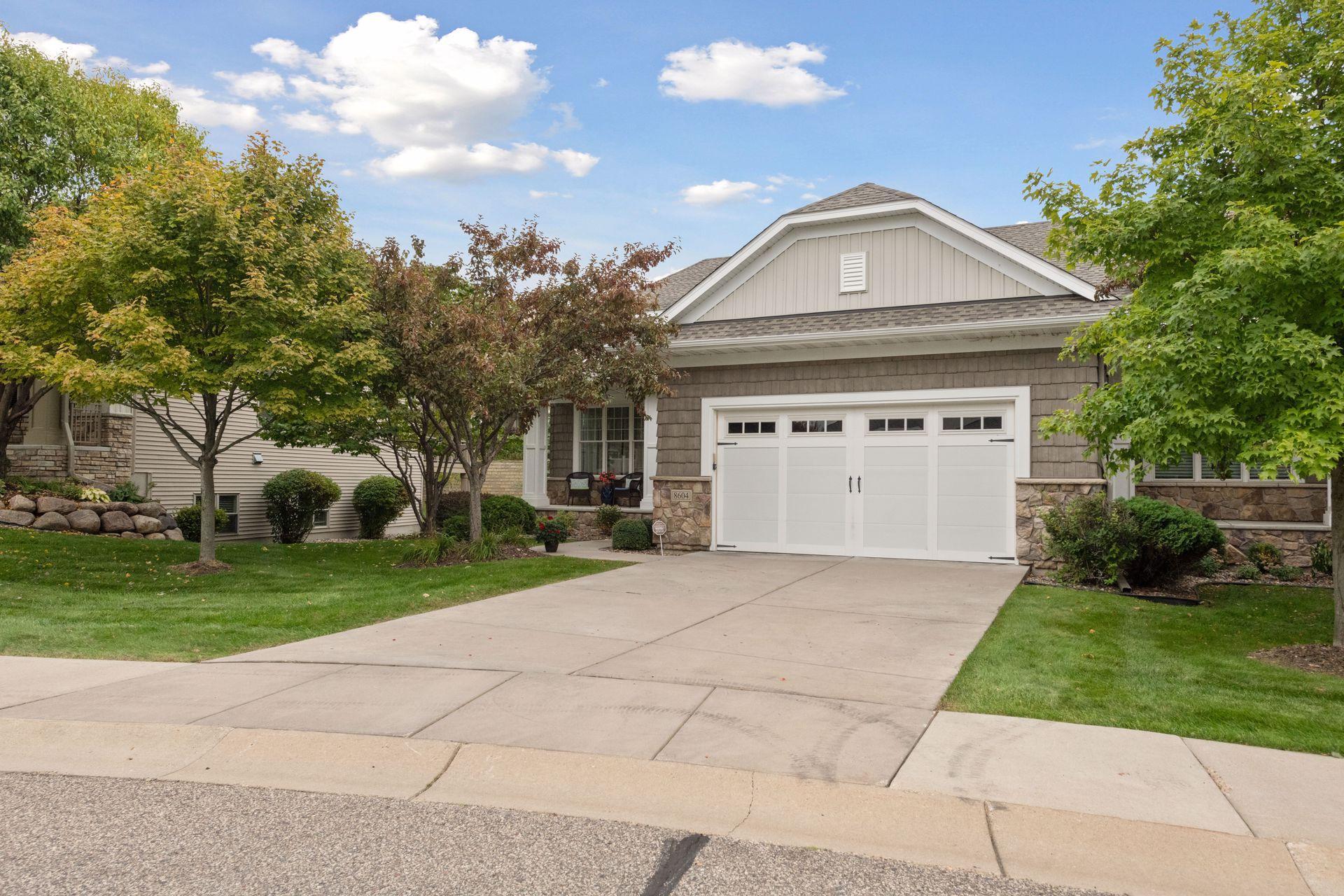 8604 Lake Riley Dr, Chanhassen, MN 55317 - MLS 6438802 - Coldwell Banker