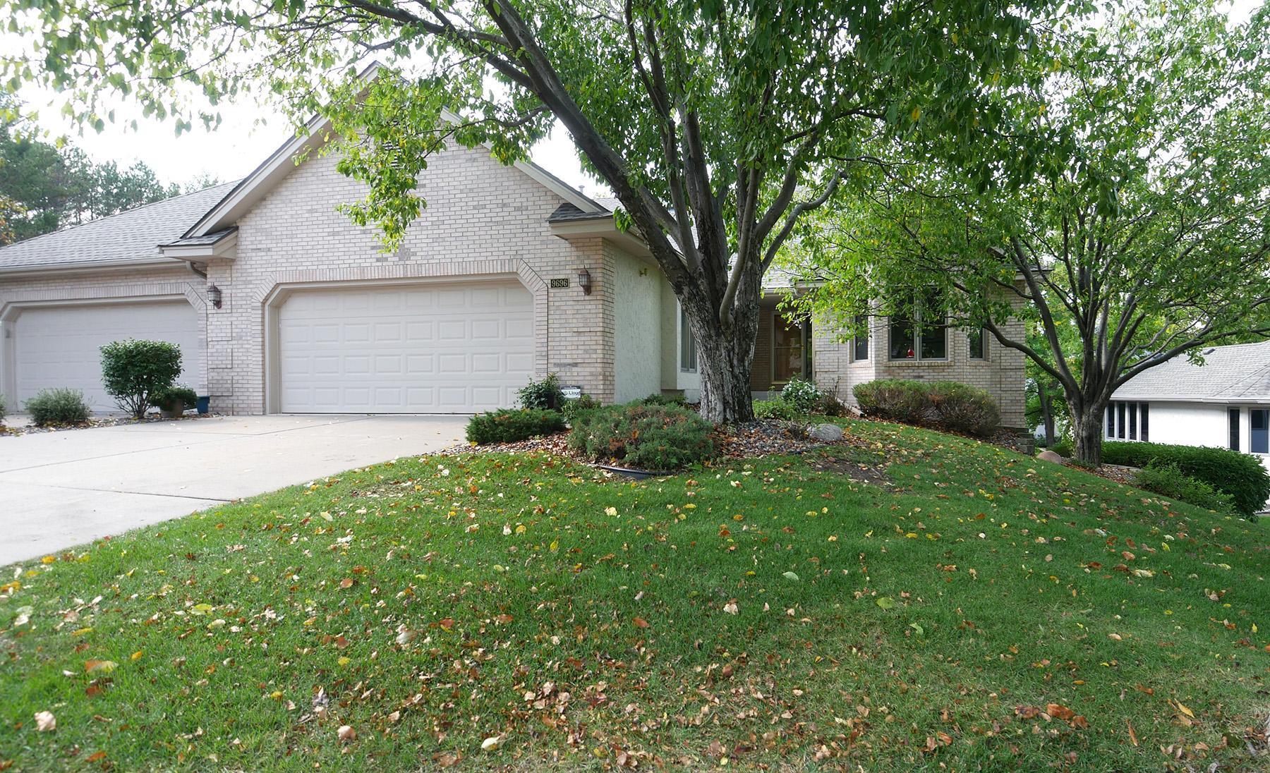 9696 Falcons Way, Eden Prairie, MN 55347 - MLS 6441403 - Coldwell Banker