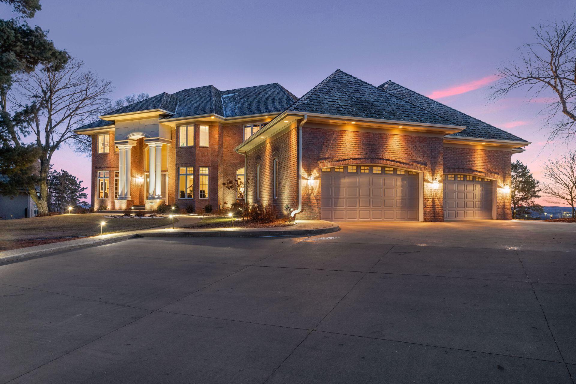 11039 Bell Oaks Estate Rd, Eden Prairie, MN 55347 - MLS 6486891 ...