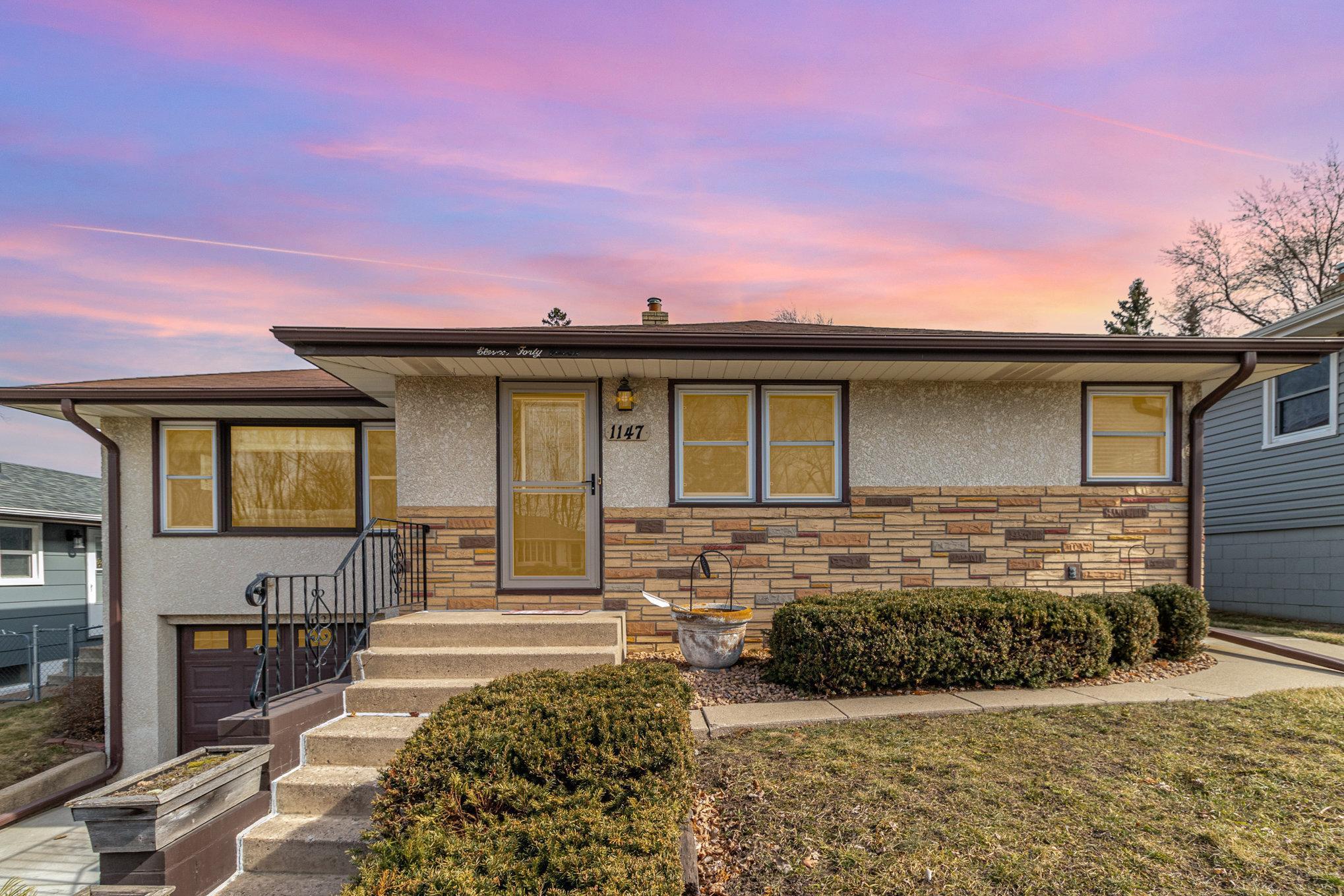 1147 9th Ave S, South Saint Paul, MN 55075 - MLS 6498084 - Coldwell Banker