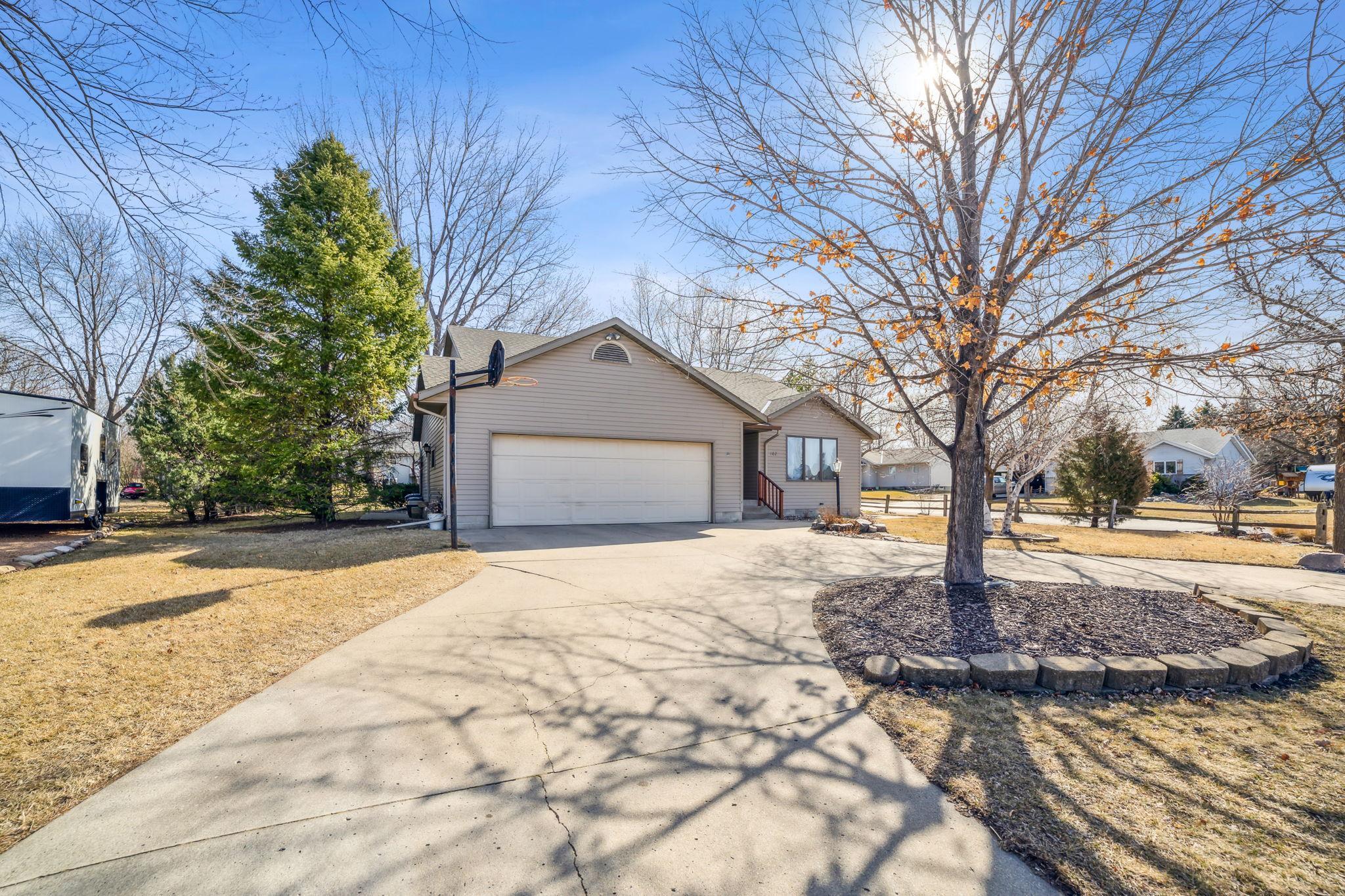 102 Wacker Dr, Glencoe, MN 55336 - MLS 6503143 - Coldwell Banker