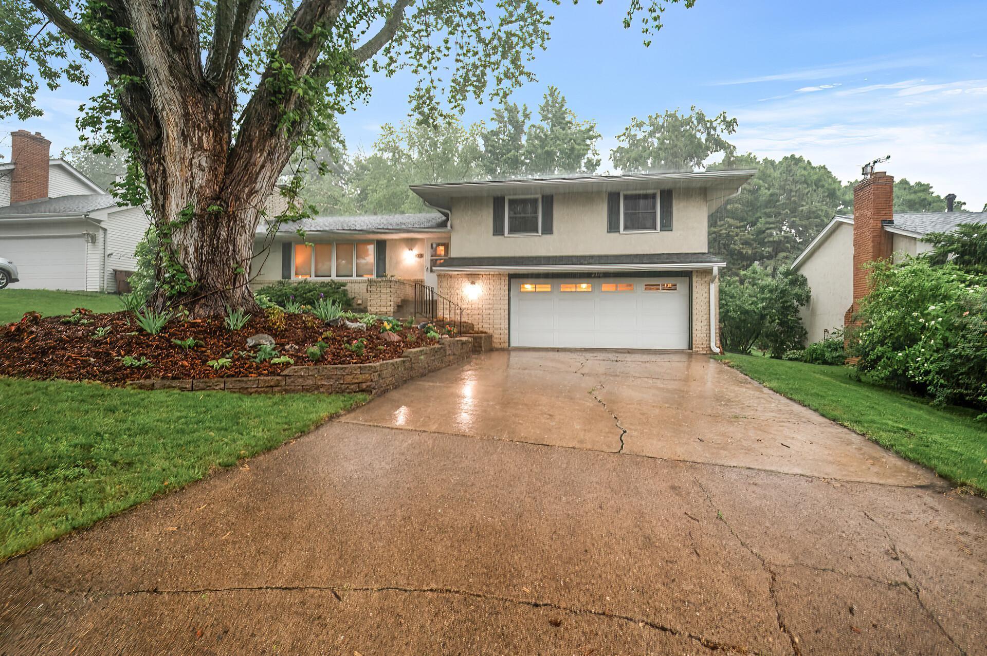 2330 Heimel St, South Saint Paul, MN 55075 - MLS 6536857 - Coldwell Banker