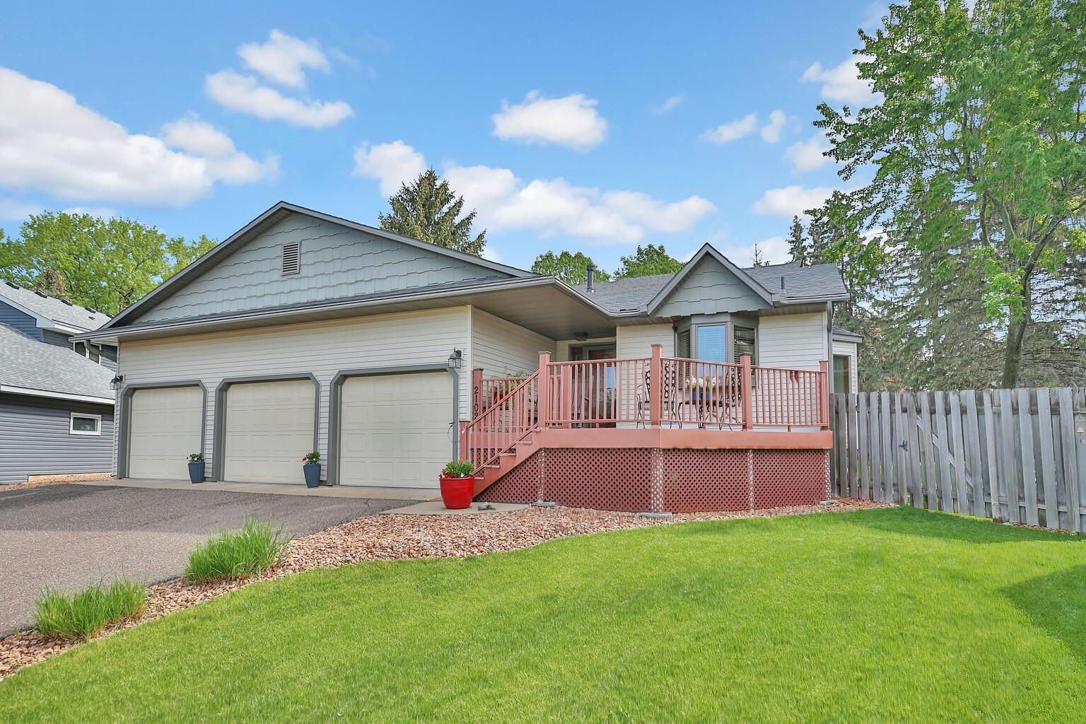 2102 2nd St N, North Saint Paul, MN 55109 - MLS 6538507 - Coldwell Banker