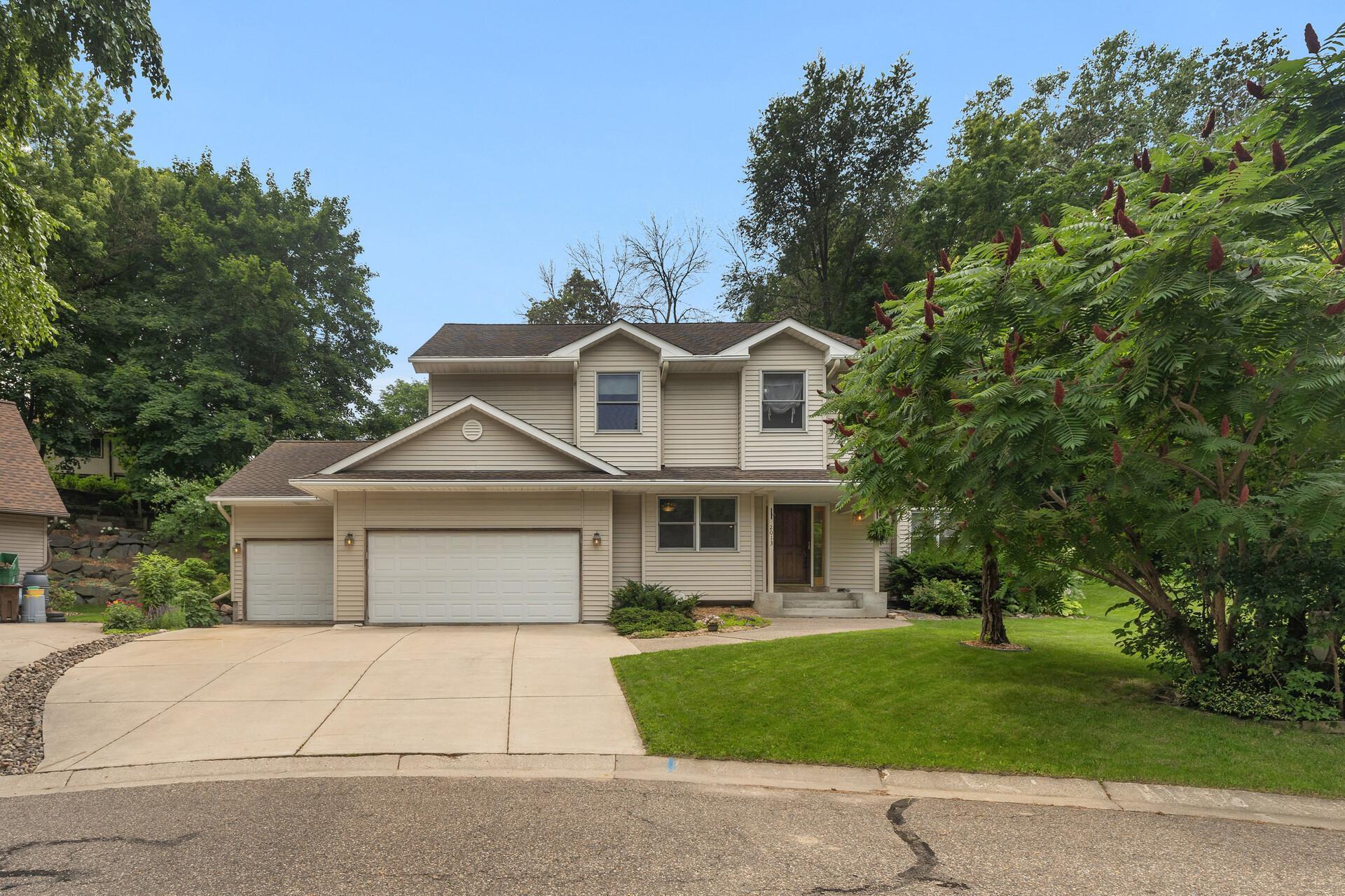 2013 Parkwood Dr, South Saint Paul, MN 55075 - MLS 6561671 - Coldwell ...