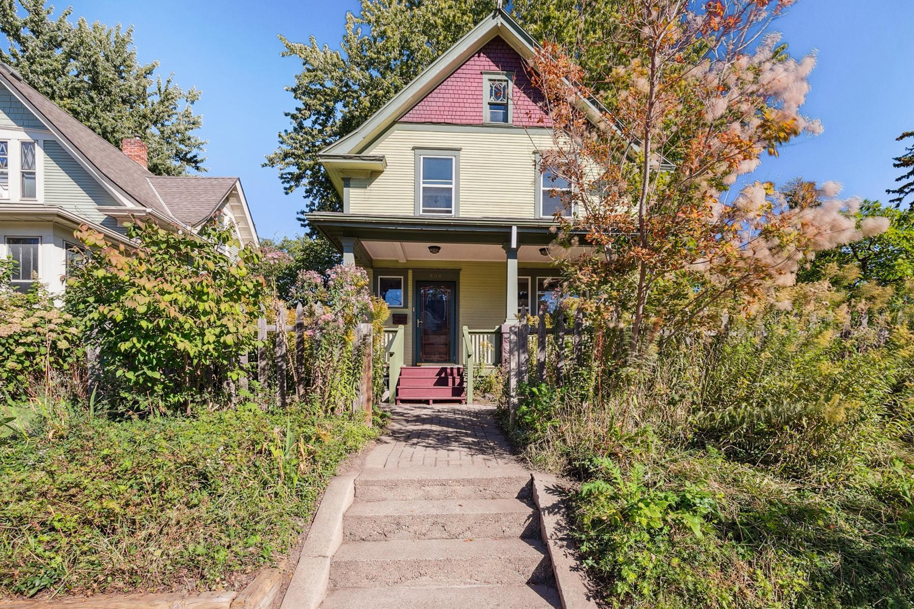 808 Smith Ave S, Saint Paul, MN 55107 - MLS 6571209 - Coldwell Banker