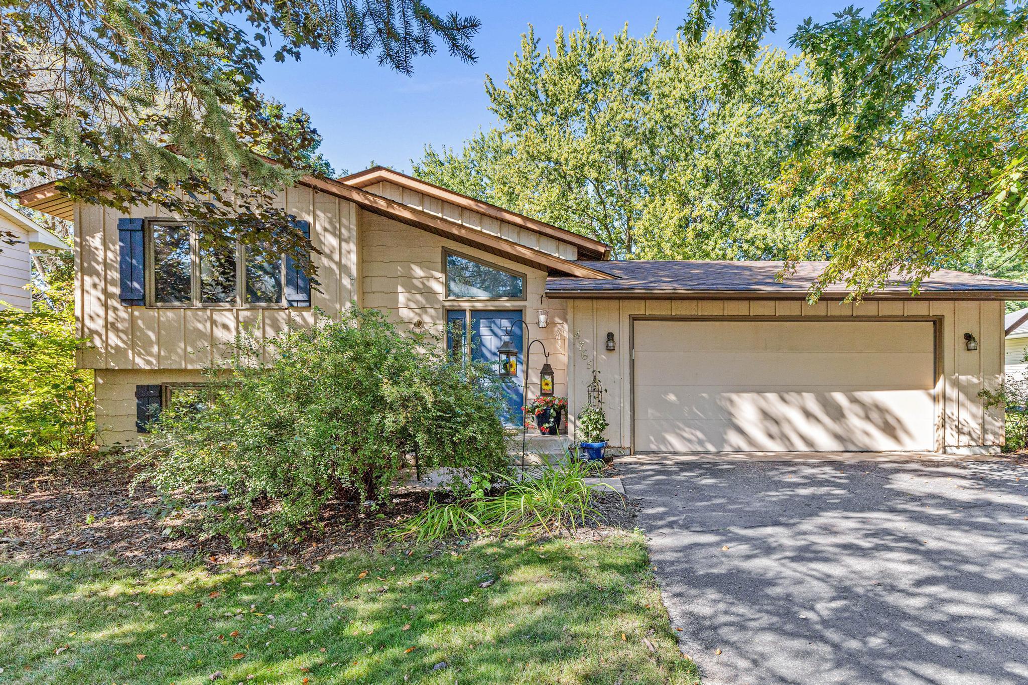 4765 Kent St, Shoreview, MN 55126 - MLS 6604661 - Coldwell Banker