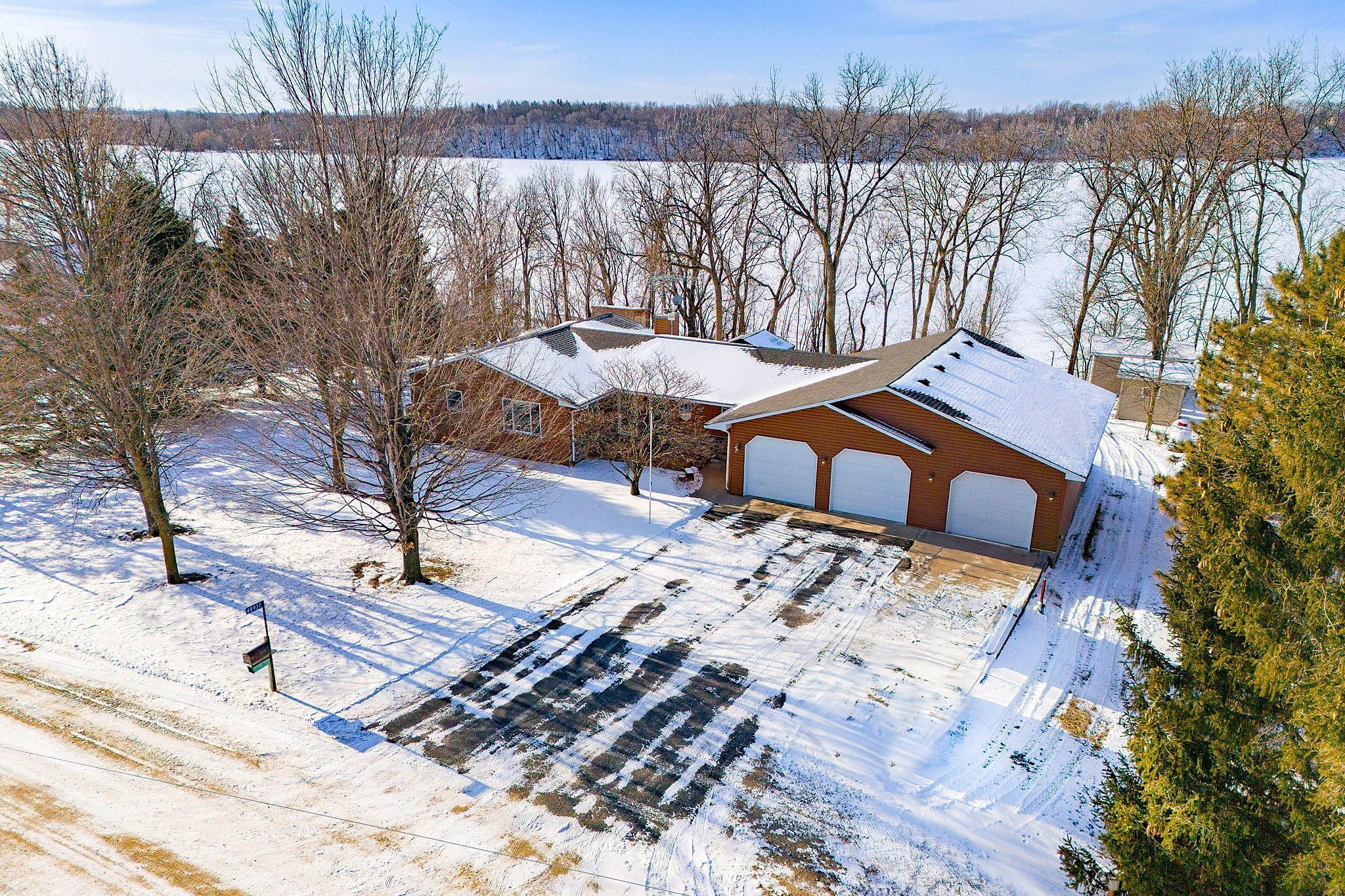 48937 N Shore Rd, Waterville, MN 56096 - MLS 6672952 - Coldwell Banker