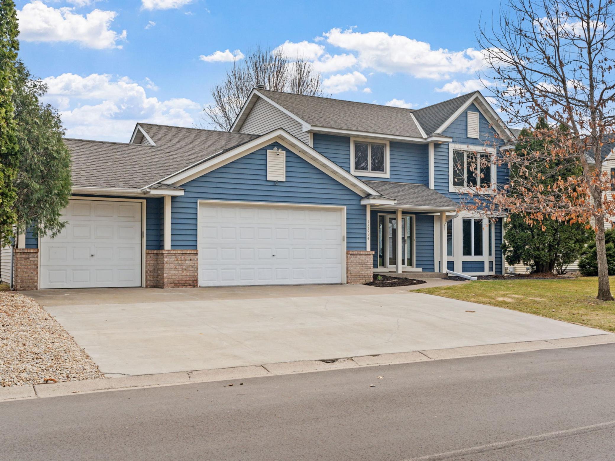 18894 Embry Ave, Farmington, MN 55024 - MLS 6701056 - Coldwell Banker