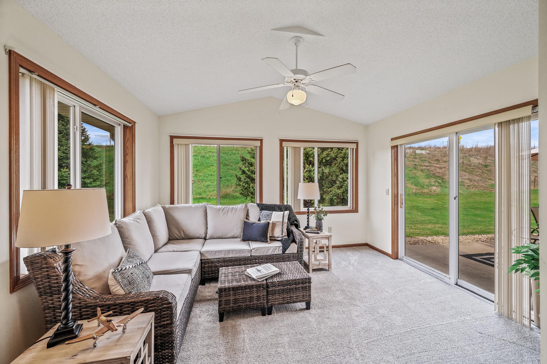 12441 Wedgewood Pl NW, Coon Rapids, MN 55433 - MLS 6703282 - Coldwell ...