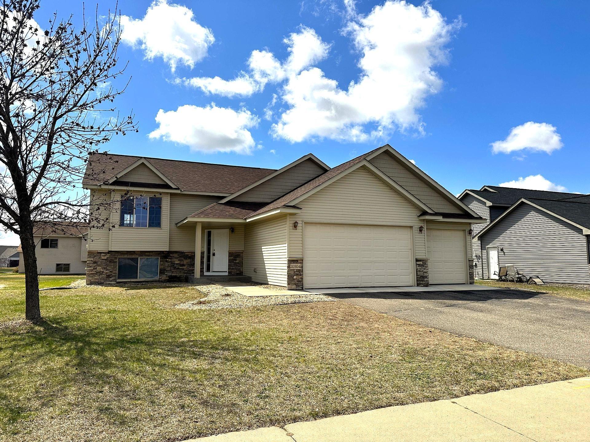 20304 Prairie Dr, Big Lake, MN 55309 - MLS 6706942 - Coldwell Banker