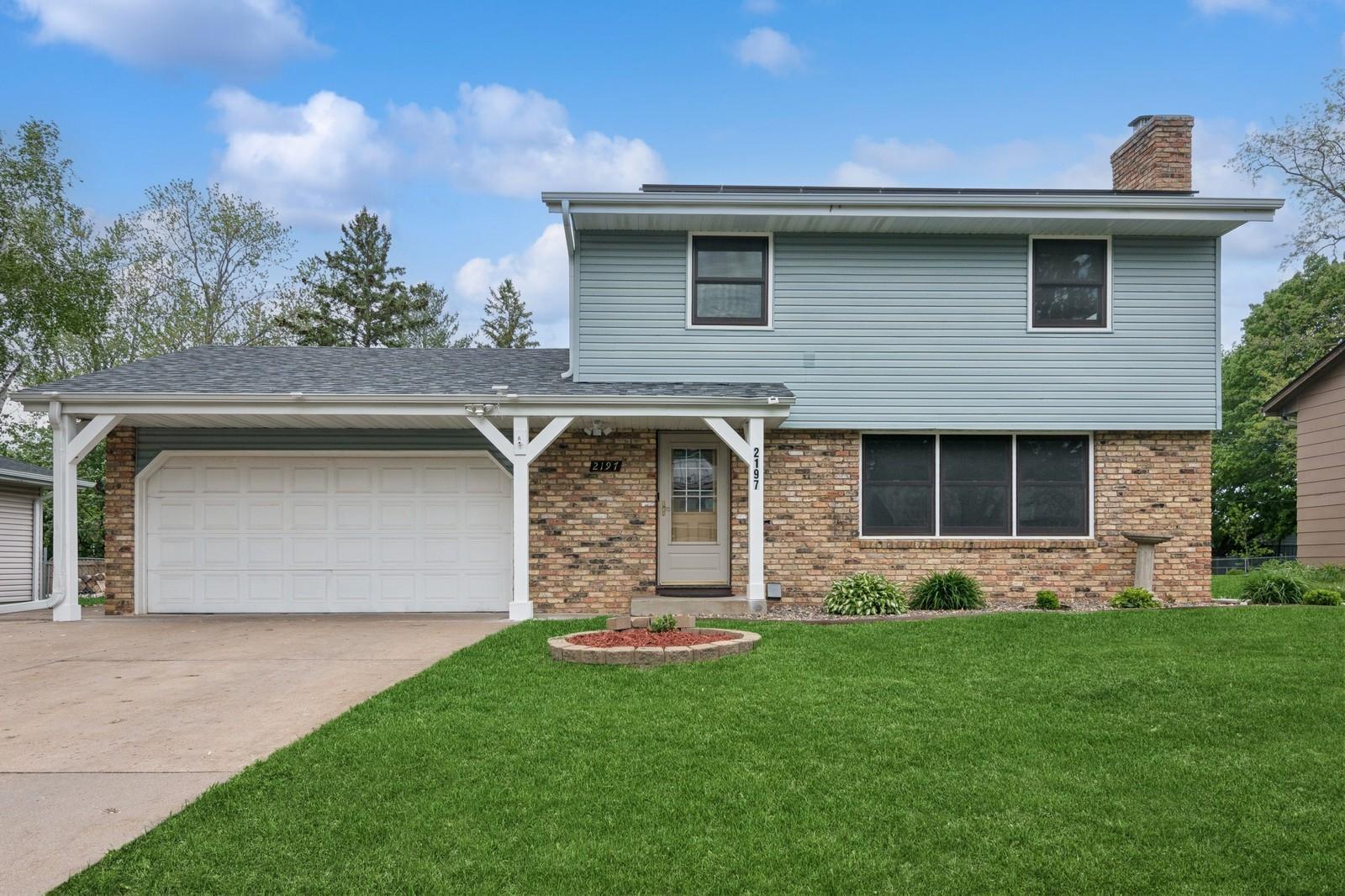 2197 Beam Ave, Maplewood, MN 55109 - MLS 6724352 - Coldwell Banker