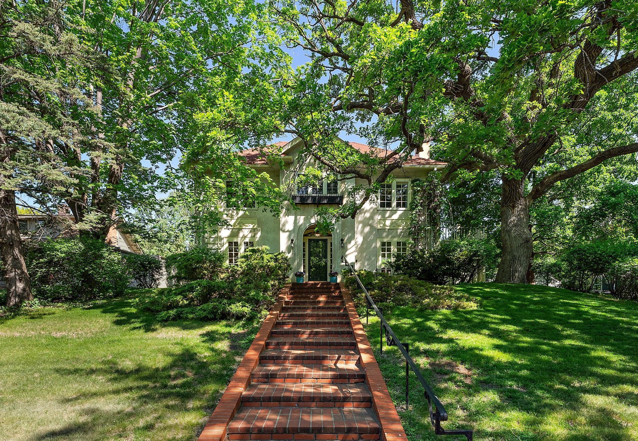 2181 Carter Ave, Saint Paul, MN 55108 - MLS 6724870 - Coldwell Banker