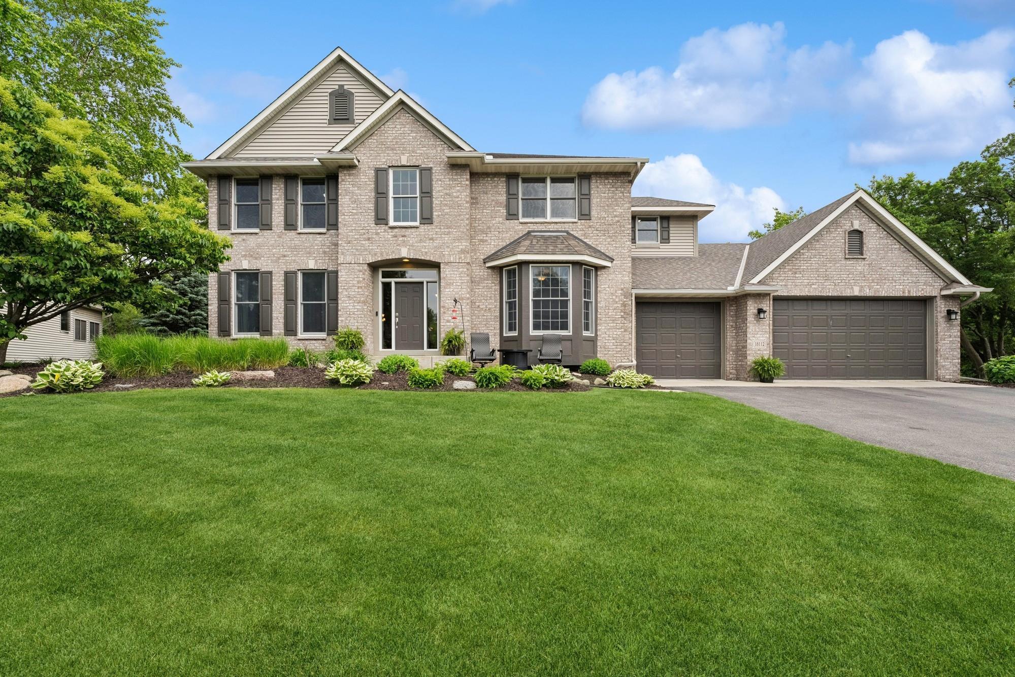 18112 Lamar Ct, Lakeville, MN 55044 - MLS 6726825 - Coldwell Banker