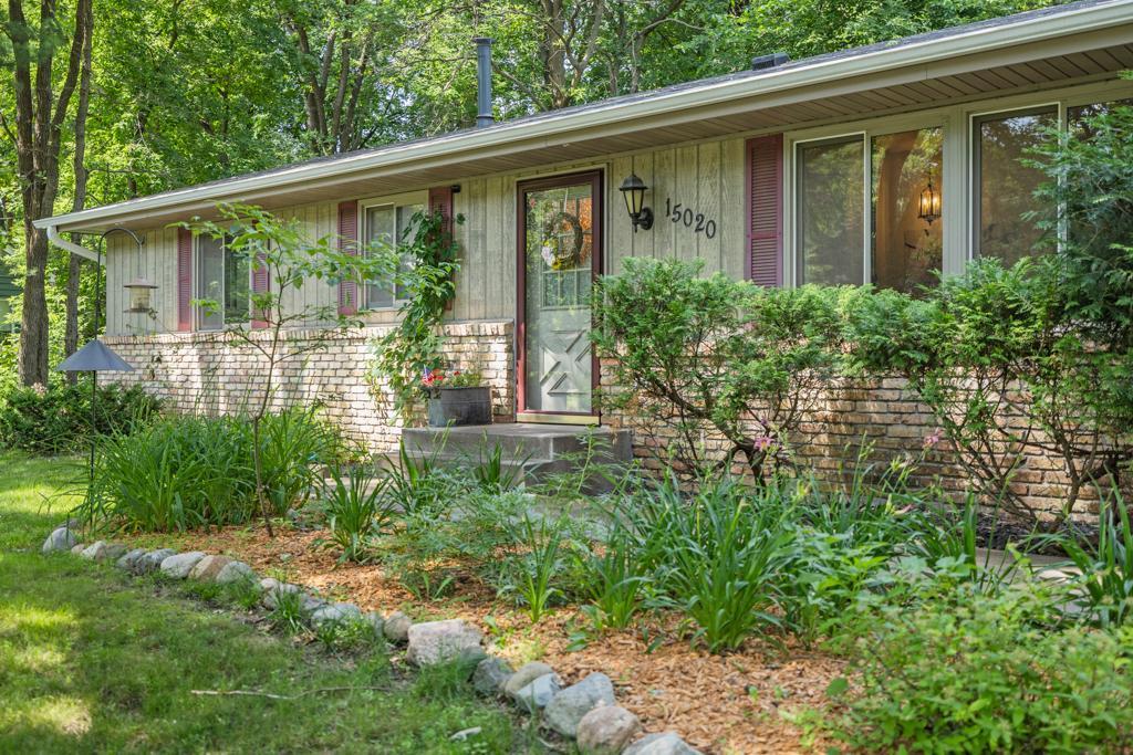 15020 Eileen Cir, Burnsville, MN 55306 - MLS 6750398 - Coldwell Banker