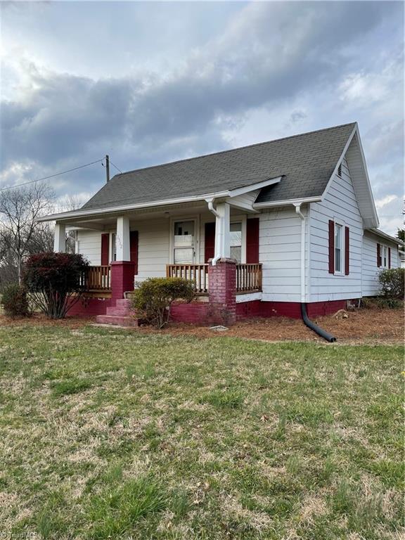 1512 W Holly Grove Rd, Lexington, NC 27292 - MLS 1096872 - Coldwell Banker