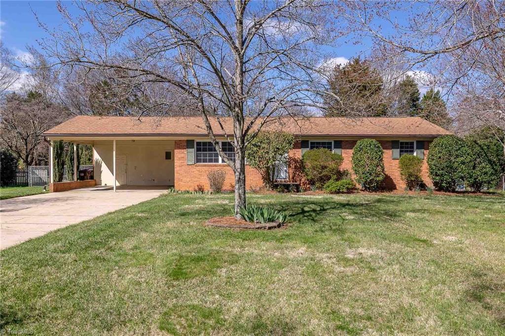 3905 Kim Dr, High Point, NC 27265 - MLS 1099448 - Coldwell Banker