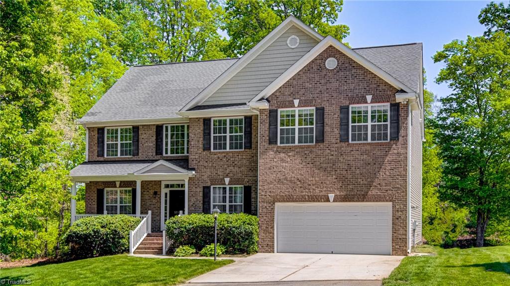 5712 Falkirk Dr, Greensboro, NC 27409 - MLS 1102904 - Coldwell Banker