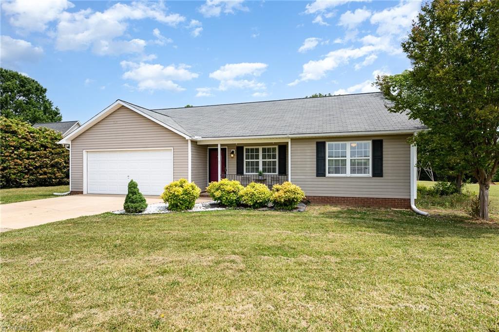 219 Nathan Dr, Lexington, NC 27295 - MLS 1107152 - Coldwell Banker