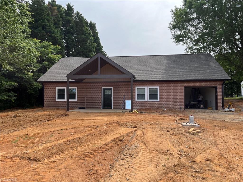 2139 Pisgah Church Rd, Kernersville, NC 27284 - MLS 1107153 - Coldwell ... 2139 Pisgah Church Rd, Kernersville, NC 27284 - MLS 1107153 - Coldwell ...