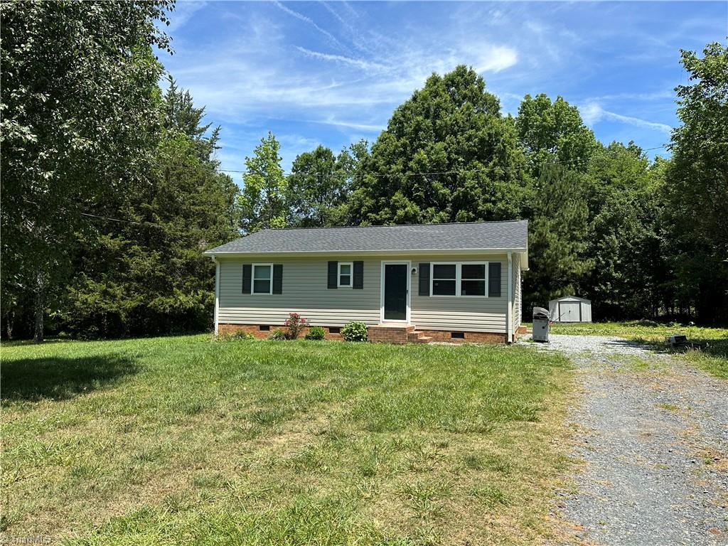 1836 Dean View Dr, Randleman, NC 27317 - MLS 1107917 - Coldwell Banker