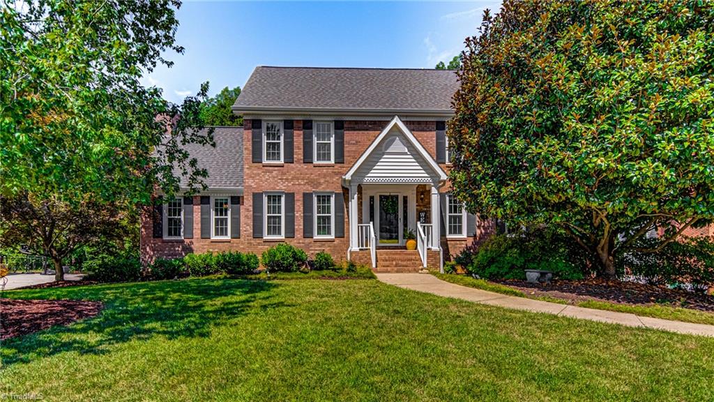 4127 Quarterstaff Dr, High Point, NC 27265 - MLS 1115738 - Coldwell Banker
