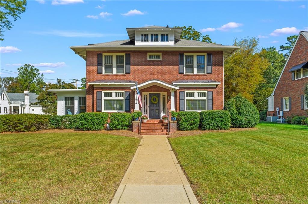 228 Edgedale Dr, High Point, NC 27262 - MLS 1122232 - Coldwell Banker