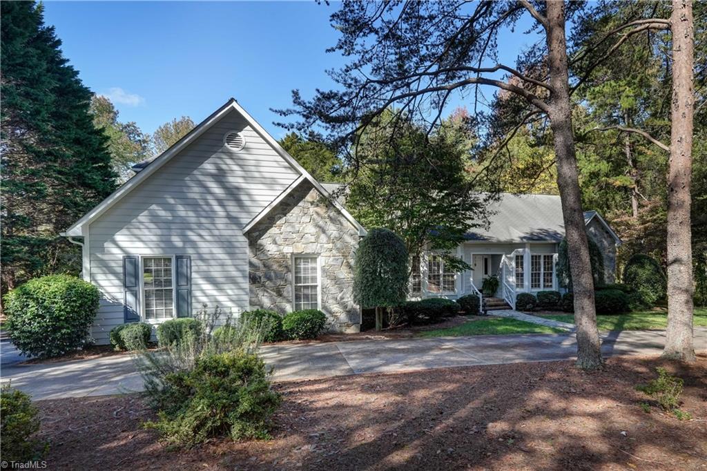 4824 Fox Chase Rd, Greensboro, NC 27410 - MLS 1122999 - Coldwell Banker