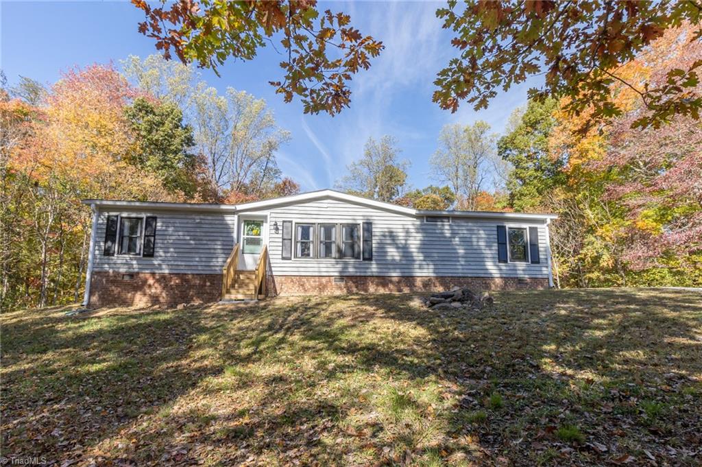 197 Troxler Dr, Reidsville, NC 27320 - MLS 1123696 - Coldwell Banker