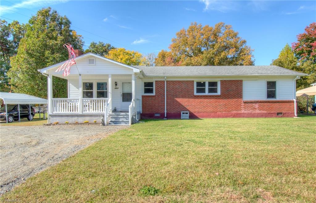 3807 Flint St, Greensboro, NC 27405 - MLS 1123728 - Coldwell Banker