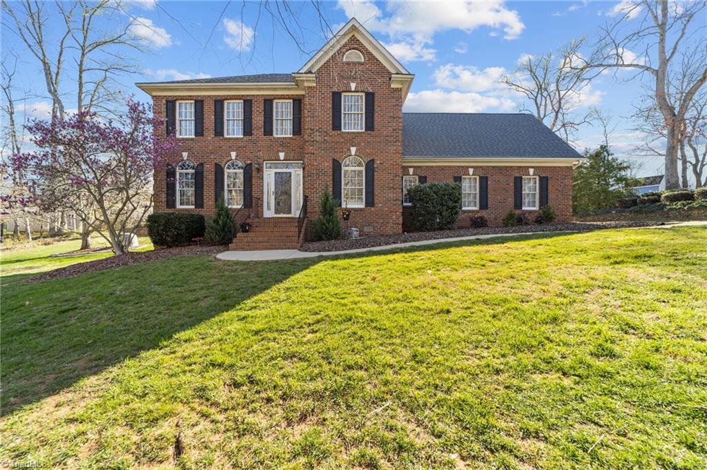 6802 Bugle Run Dr, Oak Ridge, NC 27310 - MLS 1135698 - Coldwell Banker