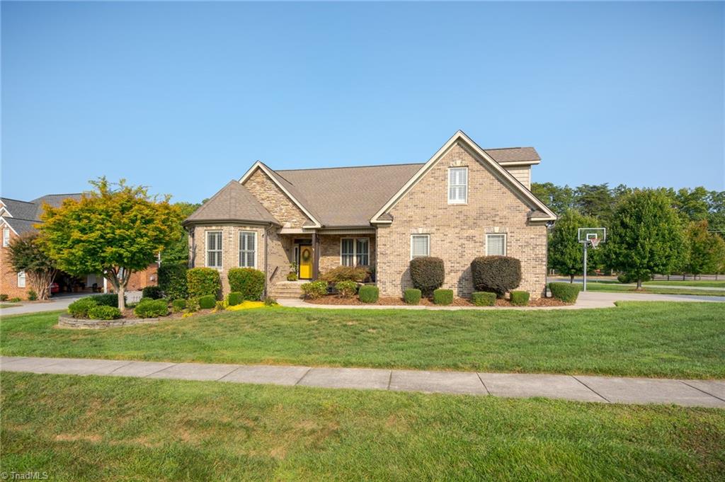 5800 Mabe Dr, Oak Ridge, NC 27310 - MLS 1155495 - Coldwell Banker