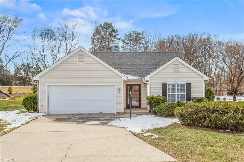 225 Salem Ridge Ct, Clemmons, NC 27012 - MLS 1167118 - Coldwell Banker