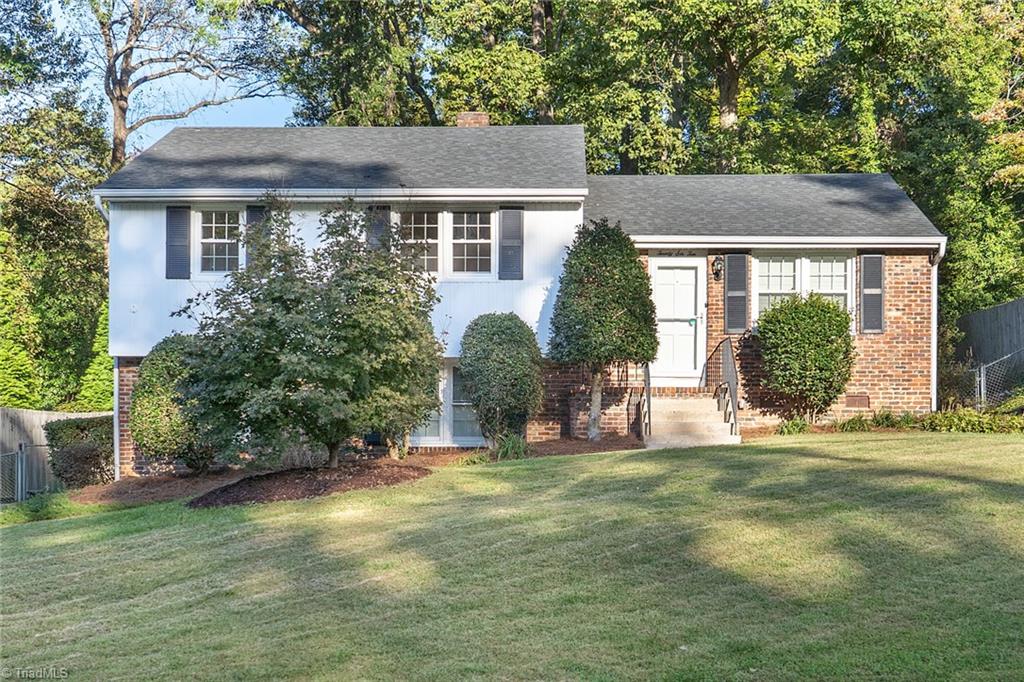 2610 Robin Hood Dr, Greensboro, NC 27408 - MLS 1198414 - Coldwell Banker