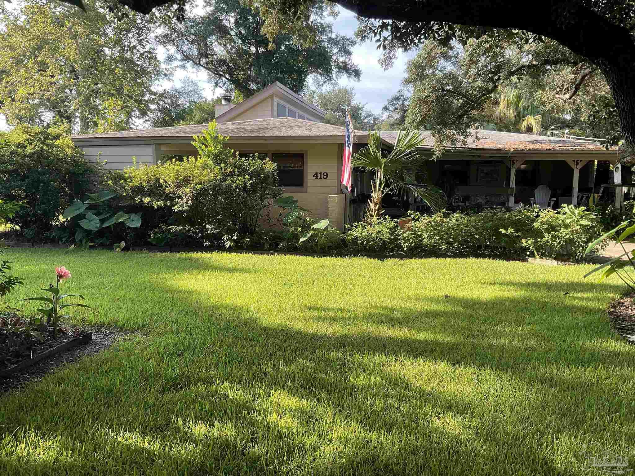 419 Surrey Dr, Gulf Breeze, FL 32561 - MLS 630937 - Coldwell Banker