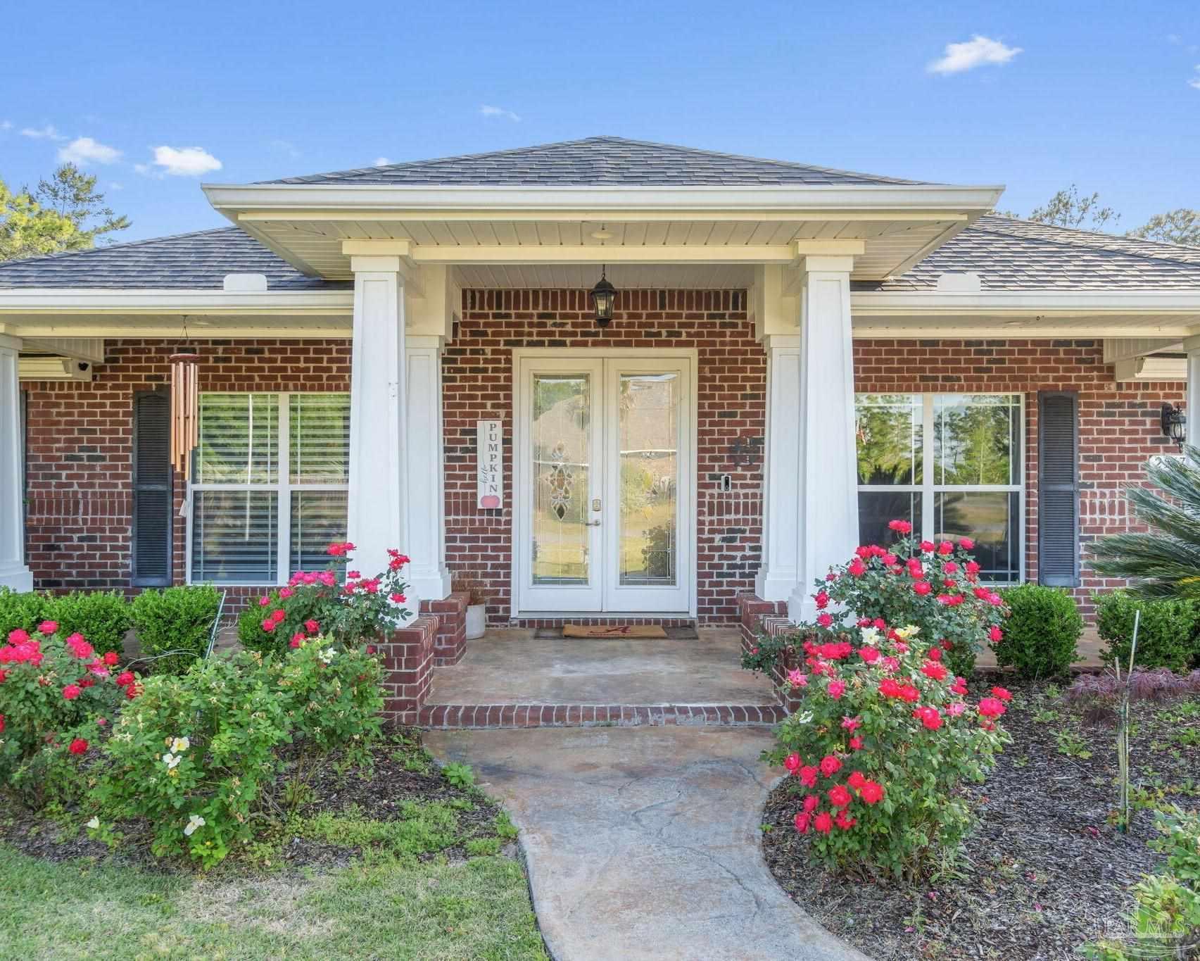 2567 Cove Rd, Navarre, FL 32566 - MLS 654897 - Coldwell Banker