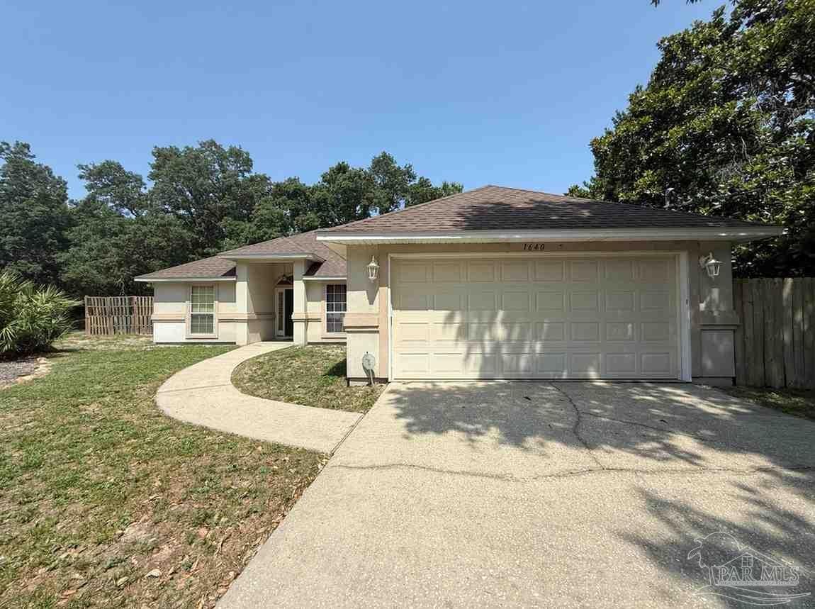 1640 Steven Dr, Gulf Breeze, FL 32563 - MLS 665896 - Coldwell Banker