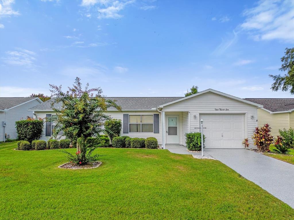 231 Juarez Way, Lady Lake, FL 32159 - MLS G5099595 - Coldwell Banker