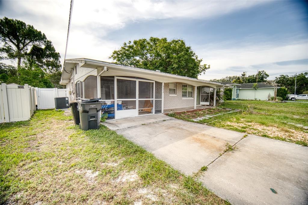 132 Longfellow Rd, Winter Haven, FL 33884 - MLS L4962467 - Coldwell Banker