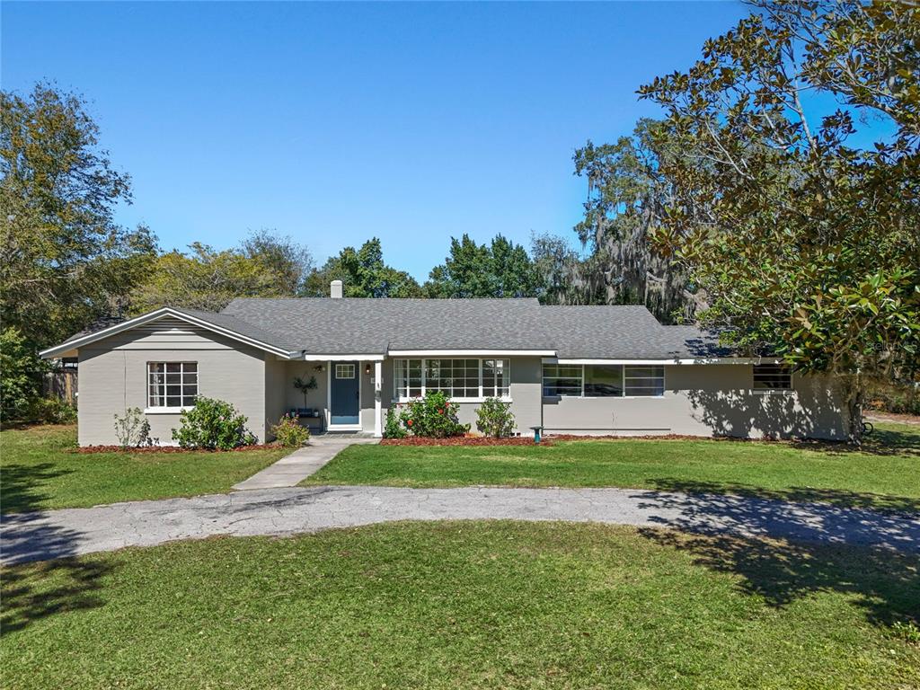 585 Old Mt Dora Rd, Eustis, FL 32726 - MLS O6180823 - Coldwell Banker