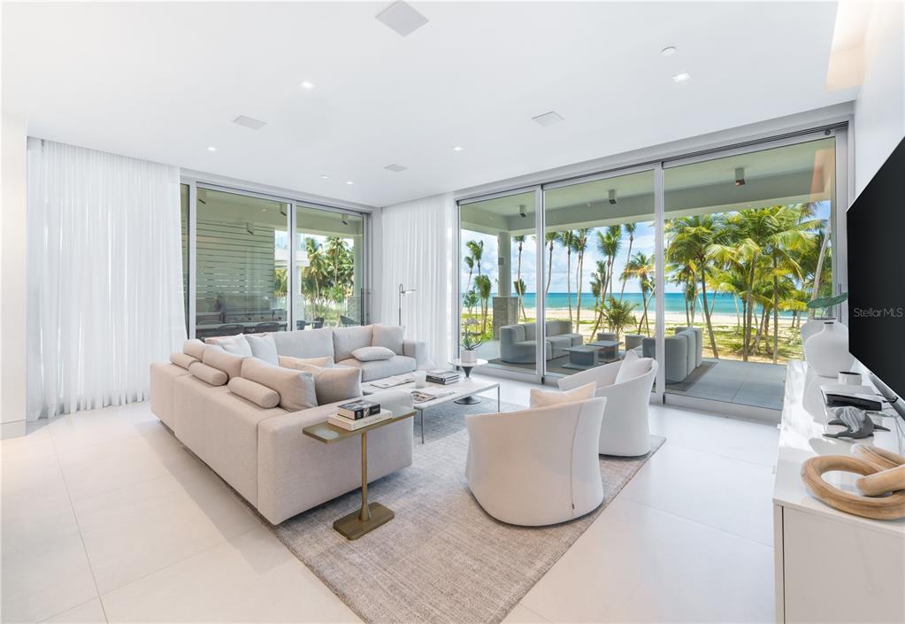 7000 Bahia Beach Blvd The St Regis Ocean Dr Beachfront Residences #4202, Rio Grande, PR 00745 ...