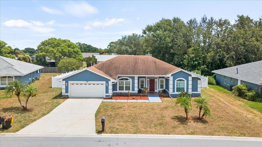126 Lake Mariam Way, Winter Haven, FL 33884 - MLS S5091225 - Coldwell ...