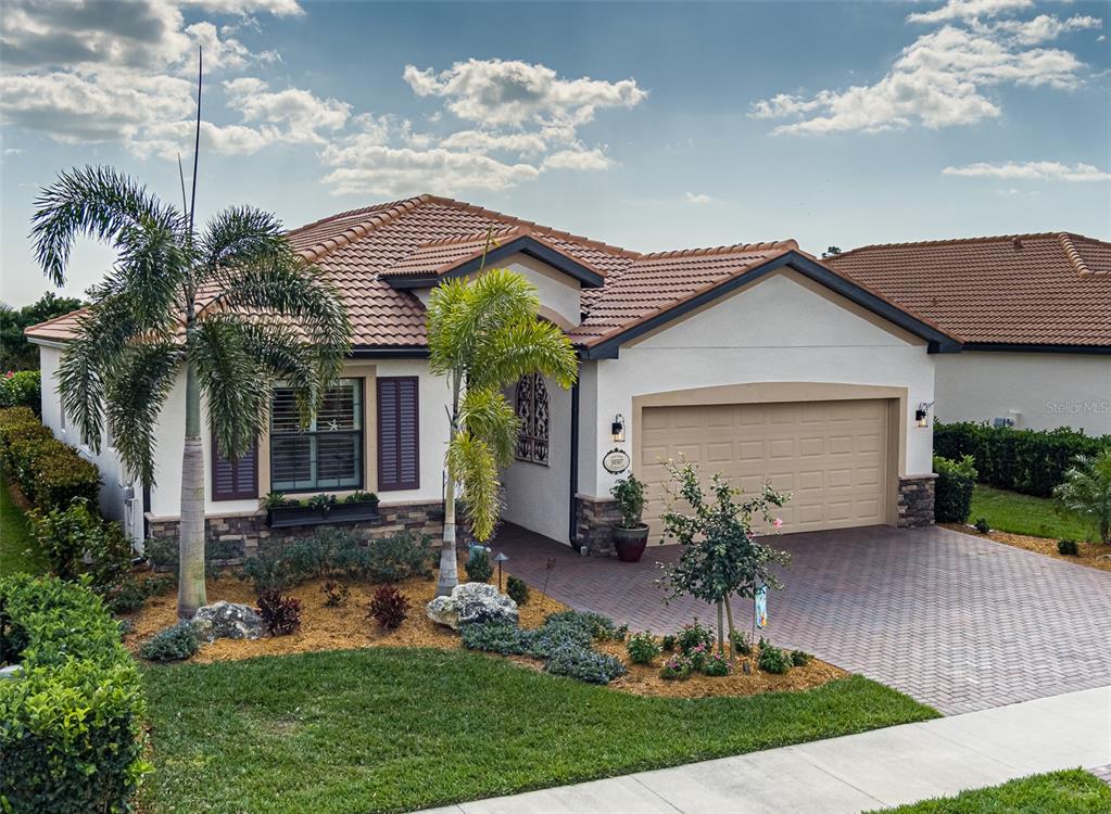 10507 Medjool Dr, Venice, FL 34293 - MLS A4526006 - Coldwell Banker